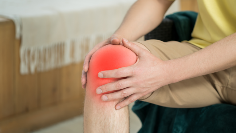 Hamstring Tear vs Strain: Physio Signs & Recovery Time