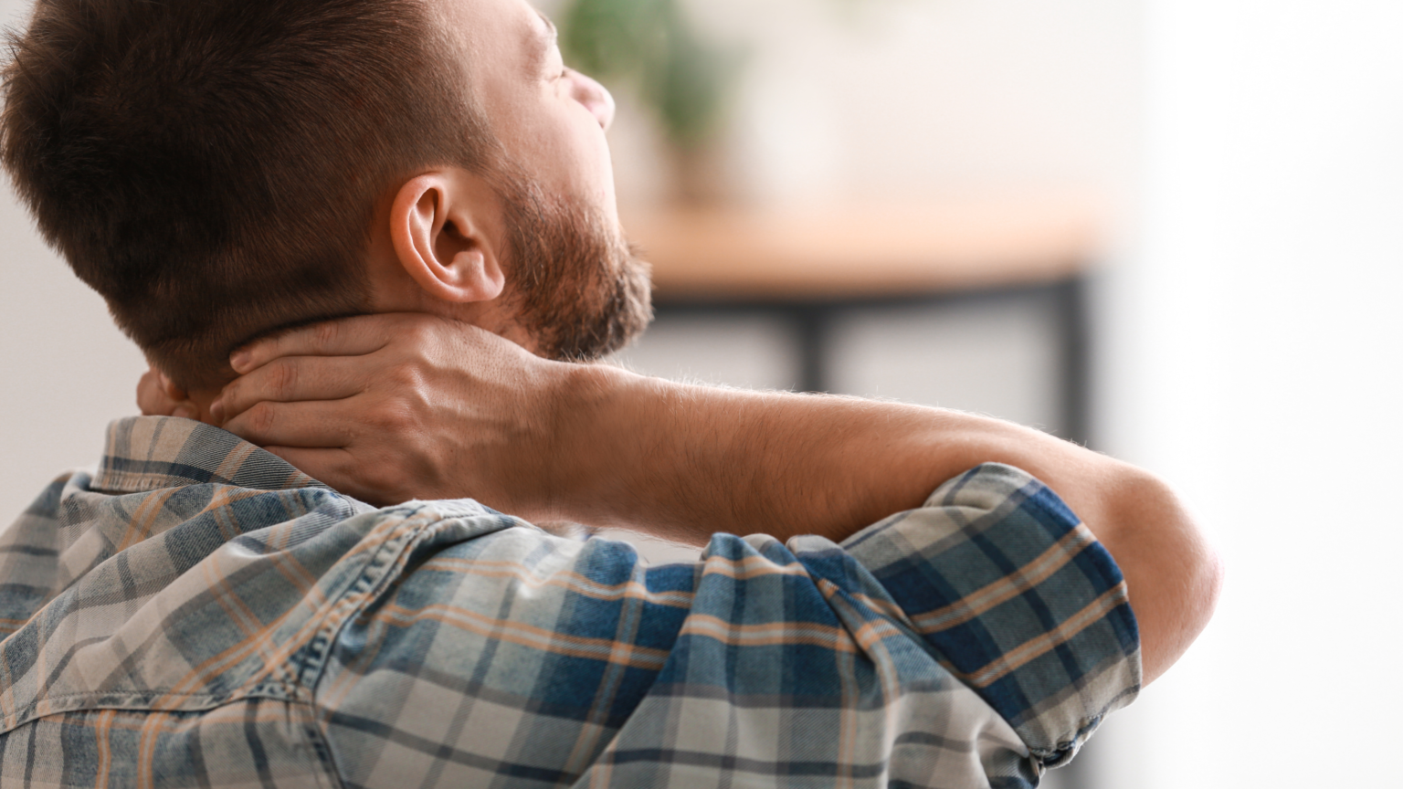 Hamstring Tear vs Strain: Physio Signs & Recovery Time